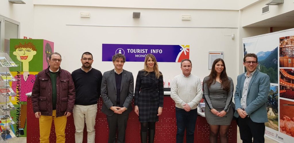 Monóvar inaugura su nueva Tourist Info - Monòver.com