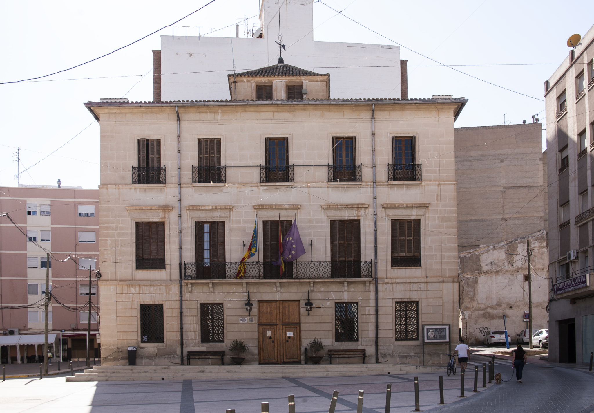 Monóvar bonificará la instalación de placas solares - Monòver.com